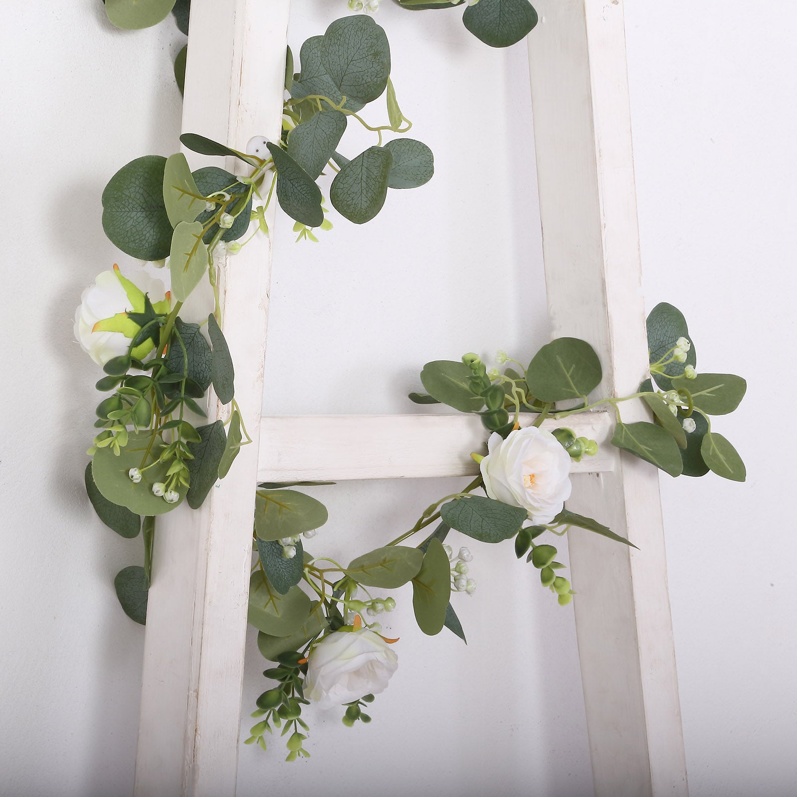 Artificial Eucalyptus Leaf Table Garland With 7 White Rose Flower Head ...