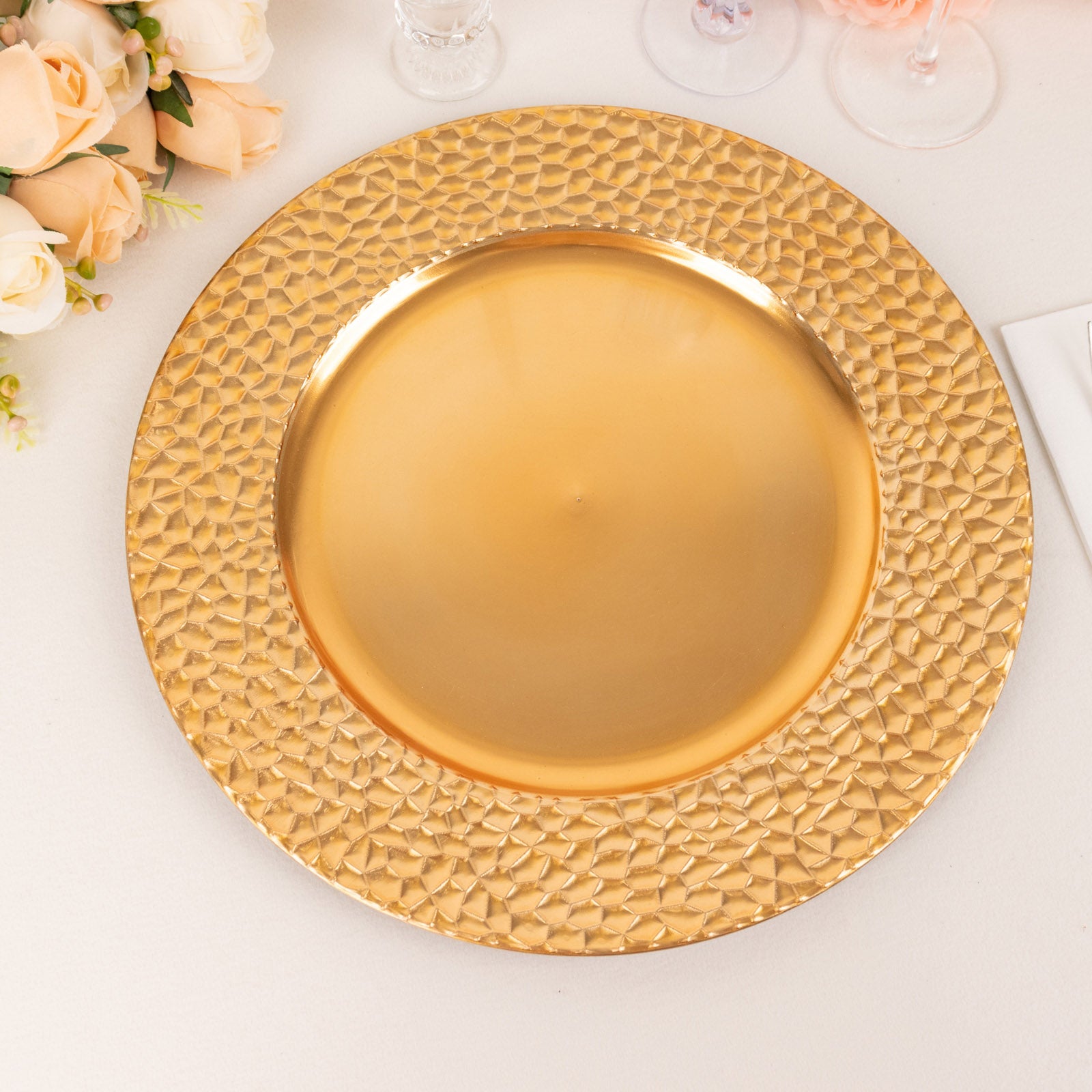 Gold Acrylic Charger Plates With Hammered Rim – eHomemart