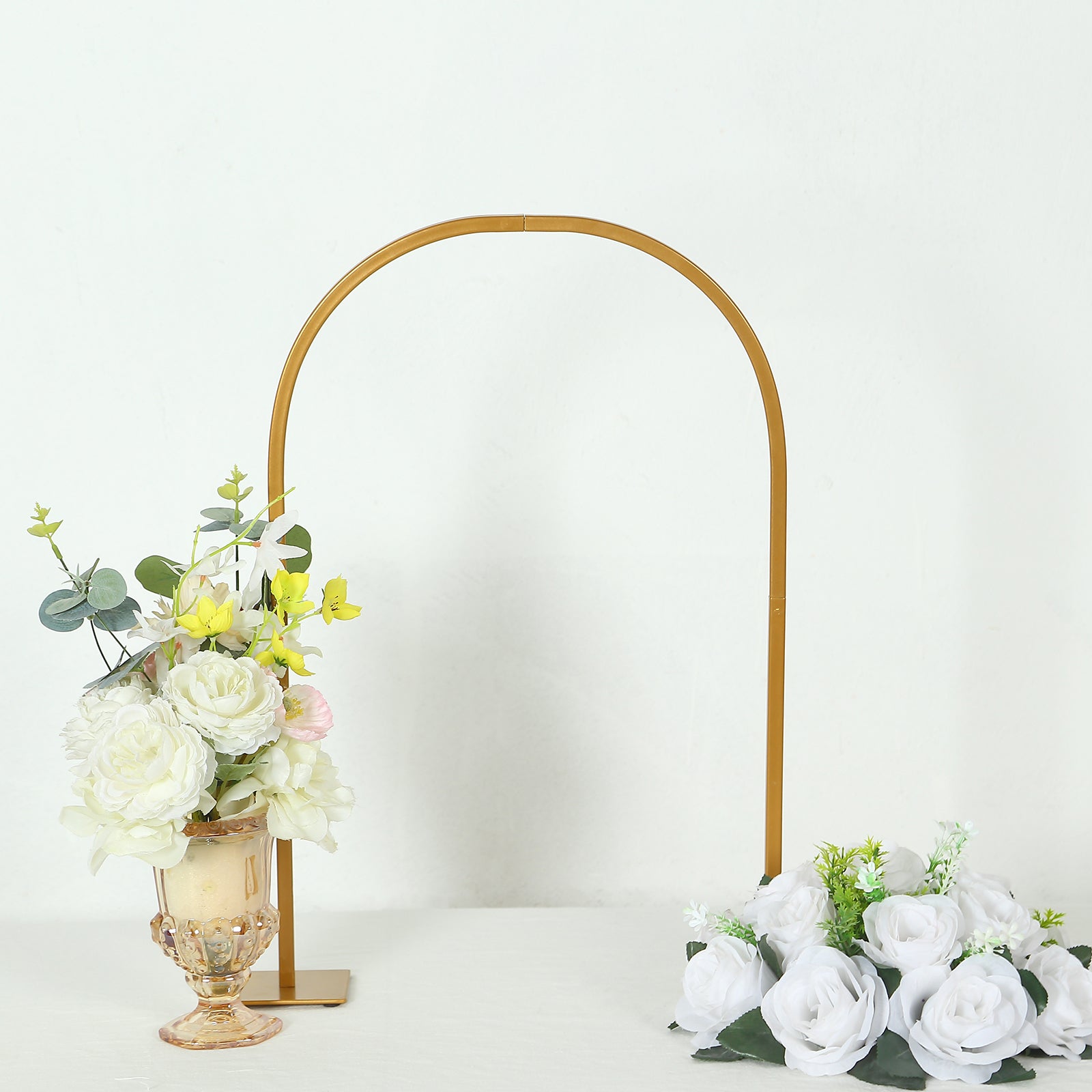 Gold Metal Arch Table Centerpiece with Rounded Top, Flower Stand Frame ...