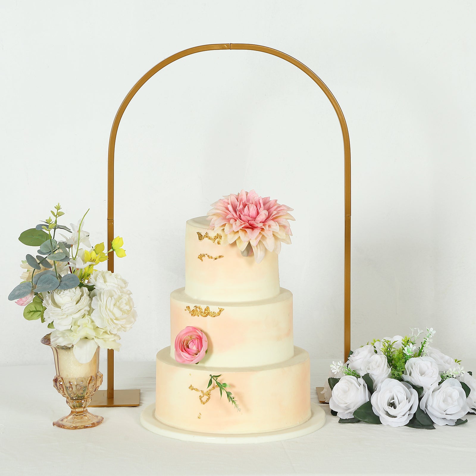 Gold Metal Arch Table Centerpiece with Rounded Top, Flower Stand Frame ...