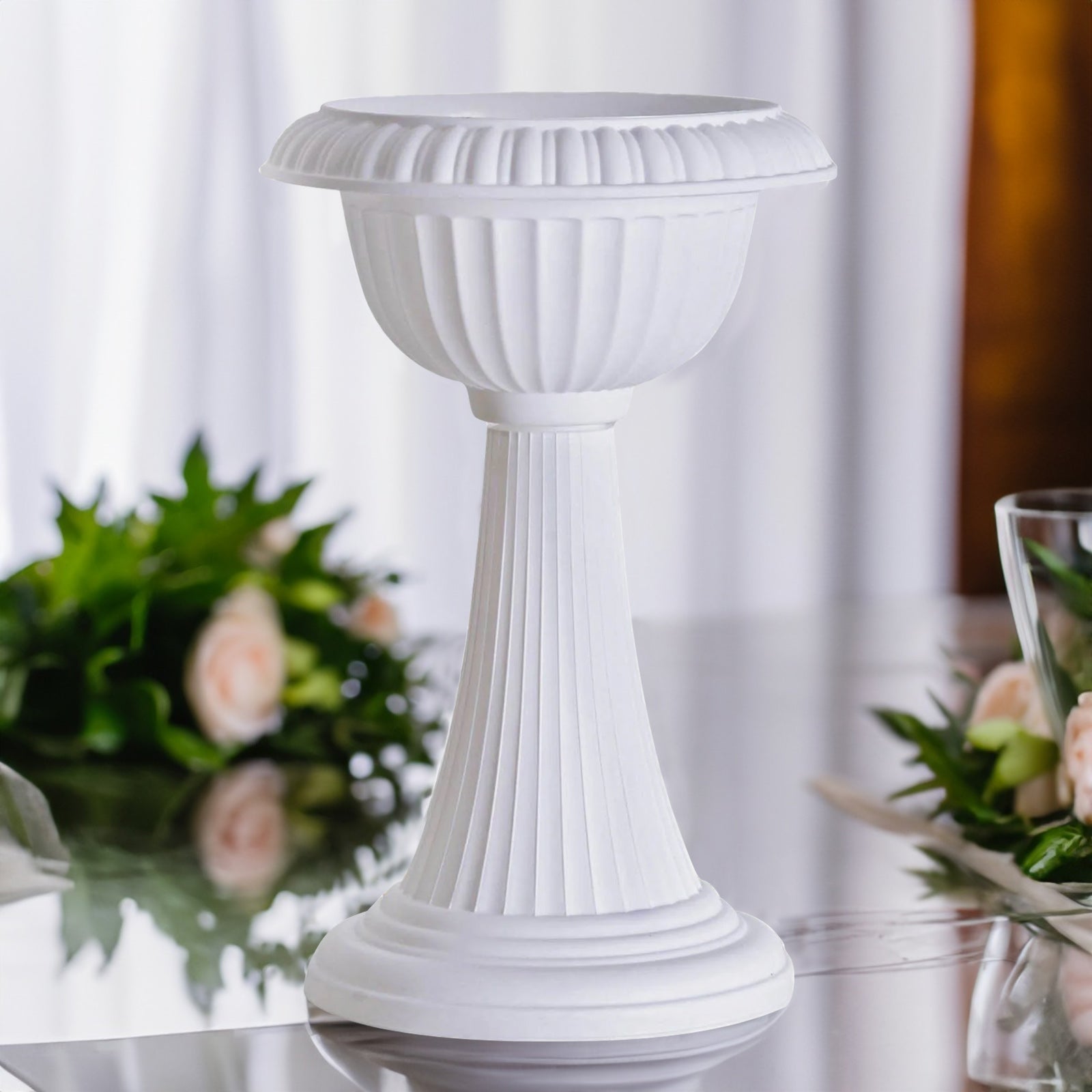 White PVC Italian Inspired Plant Stand – eHomemart